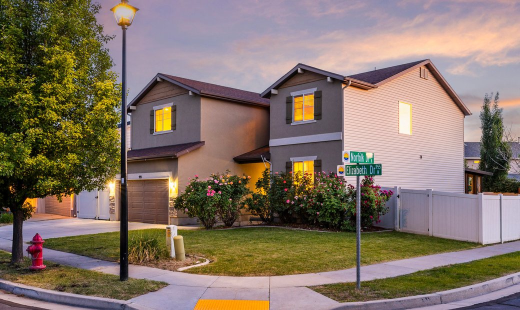 5 Bedroom Home In The Highly Sought In North Salt Lake, Utah, United ...
