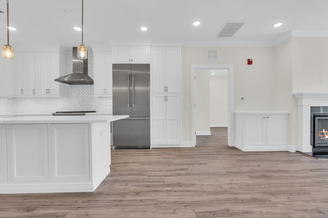 Broad Street Commons In Manasquan, New Jersey, United States For Sale ...