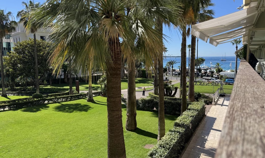 Croisette Grand Hotel Residence In Cannes, Provence Alpes Côte D'azur ...