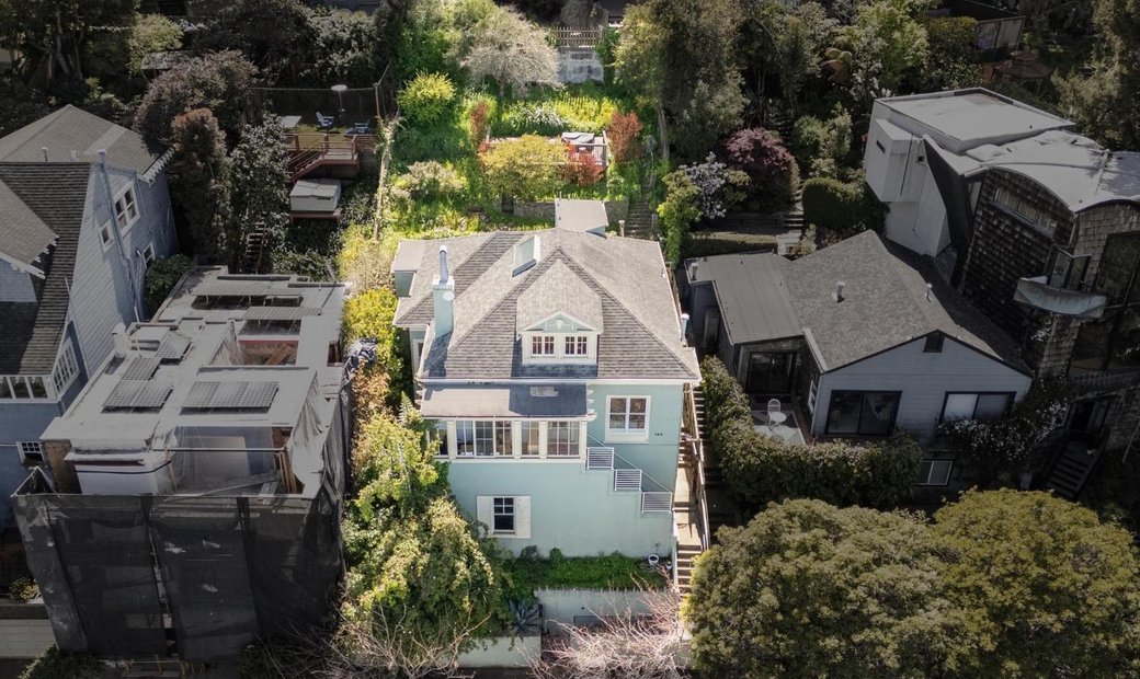 Exceptional Property With Great In San Francisco, California, United ...