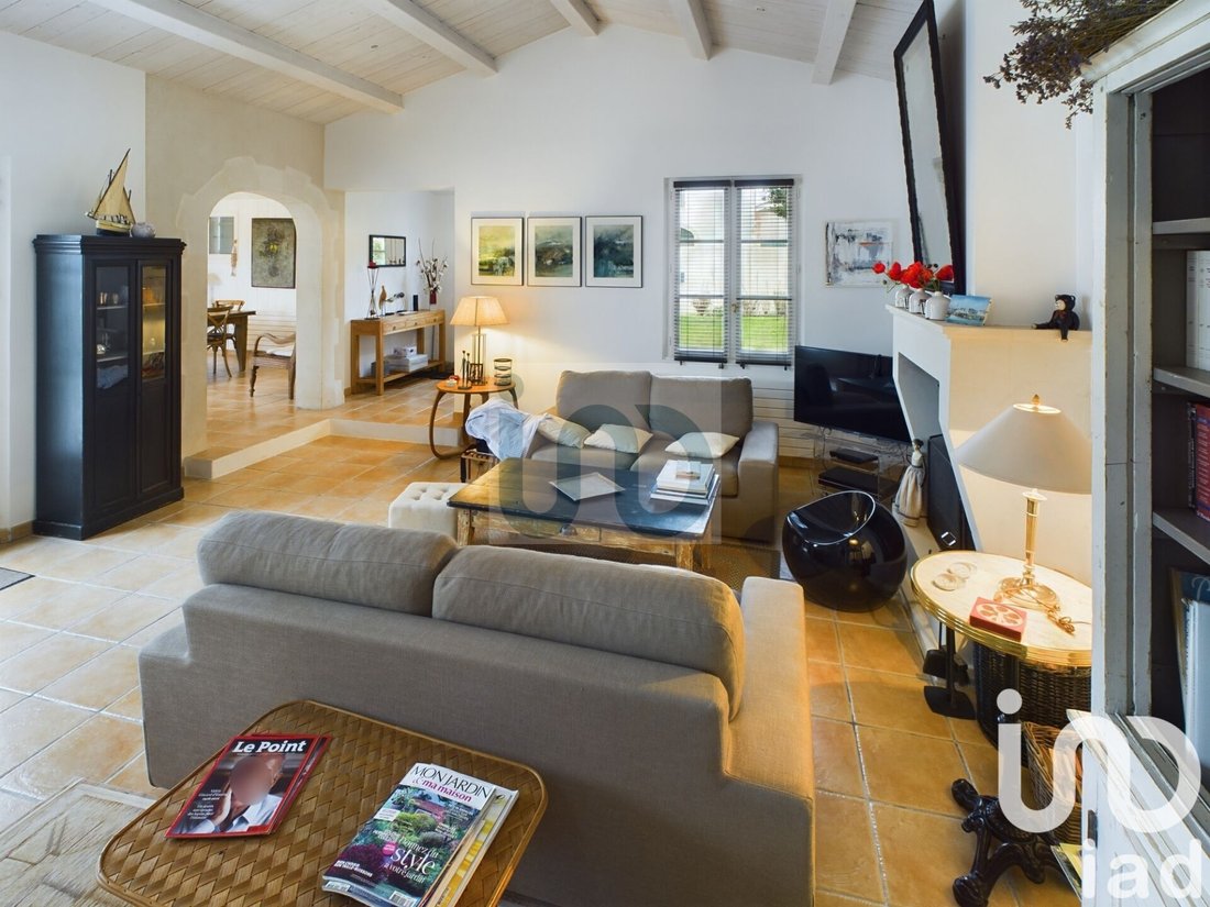 Vente Maison/Villa 5 Pièces In Loix, Nouvelle Aquitaine, France For ...