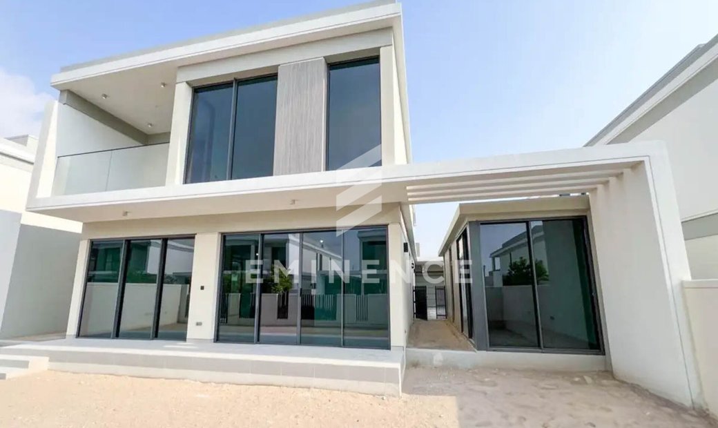 Large Plot | Single Row | Vacant | Near In Dubai, Dubai, United Arab ...