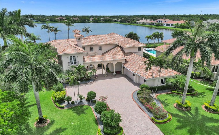 Weston Florida Mansion