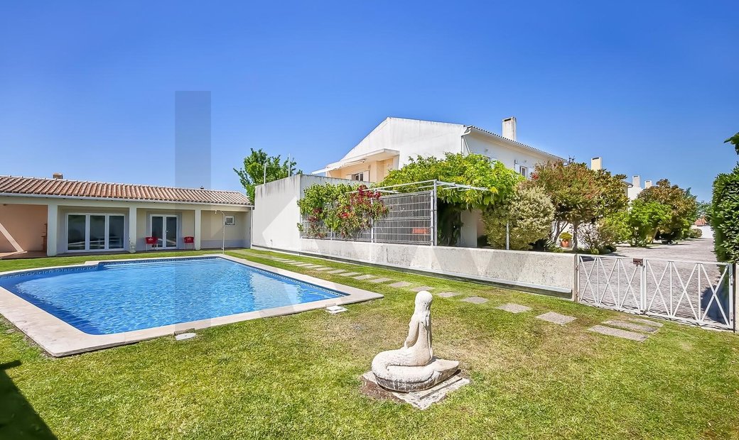 Setúbal Town House In Azeitao (Sao Lourenco E Sao Simao), Portugal For ...