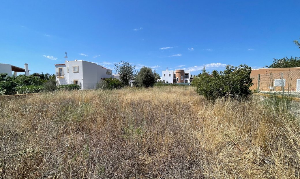 Buildable Land (Urbanized) For A Single Family House In San Jordi In ...