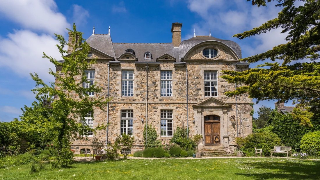 Lamballe Magnificent 18 Th Century Castle In Lamballe Armor, Brittany ...