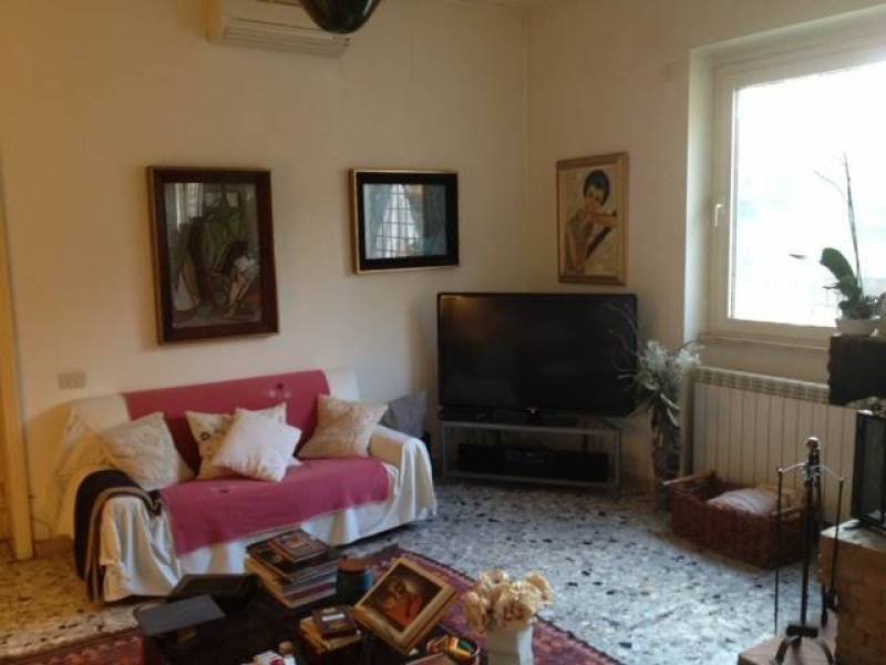 Villa For Sale On Via Luigi Caravani, In La Giustiniana, Lazio, Italy ...