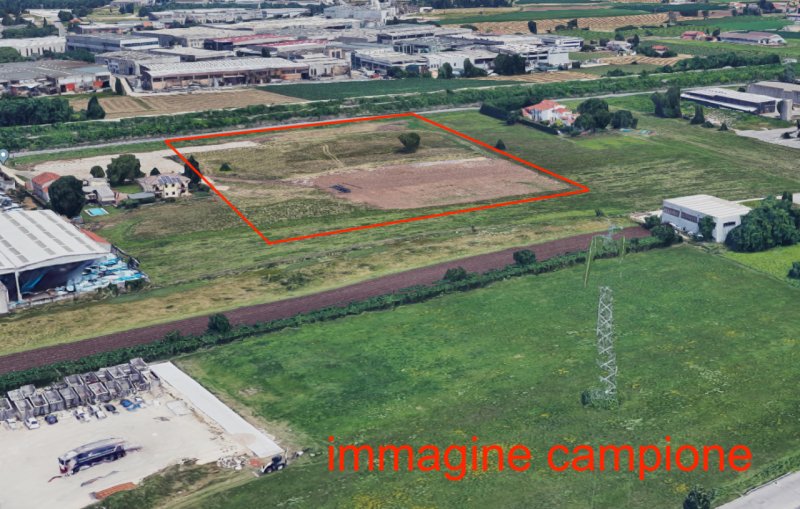 Vicenza Land In Monteforte D'alpone, Veneto, Italy For Sale (12372029)