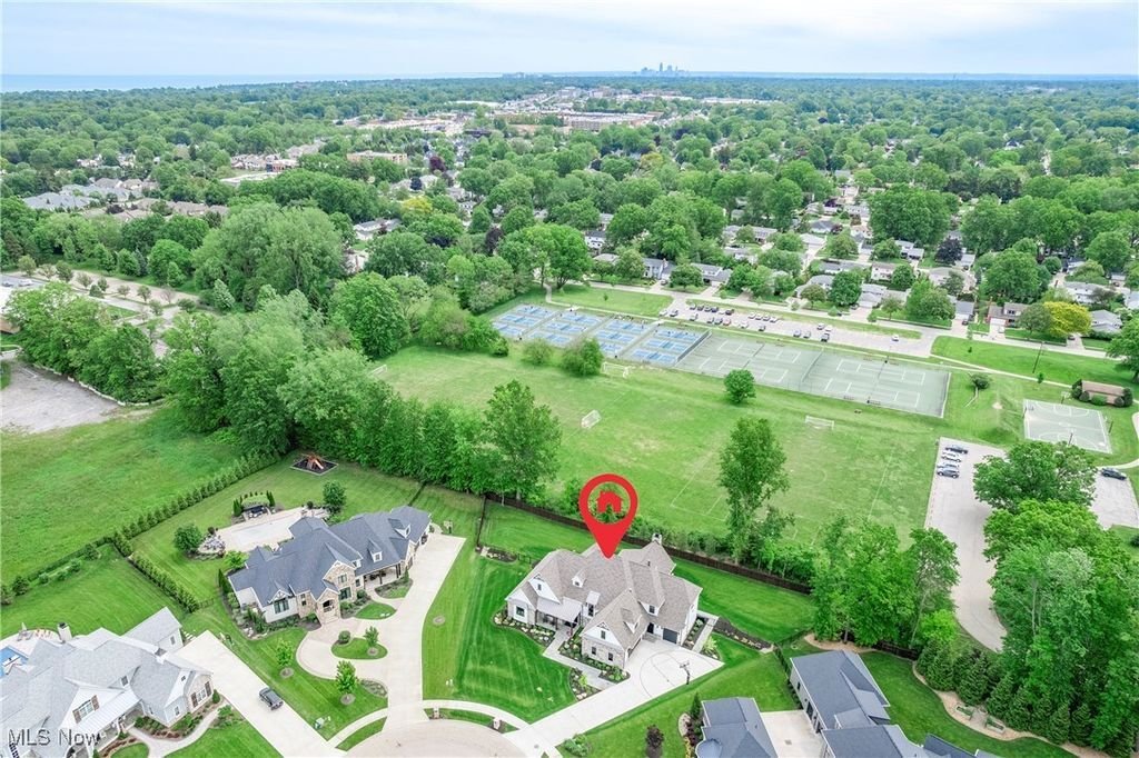 Gorgeous Home In The Reserve At Fox Run In Westlake, Ohio, United ...