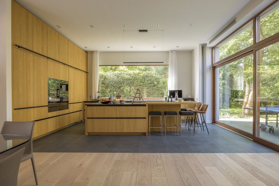 Modern Luxury & Exceptional Space – In Apollobuurt, North Holland ...