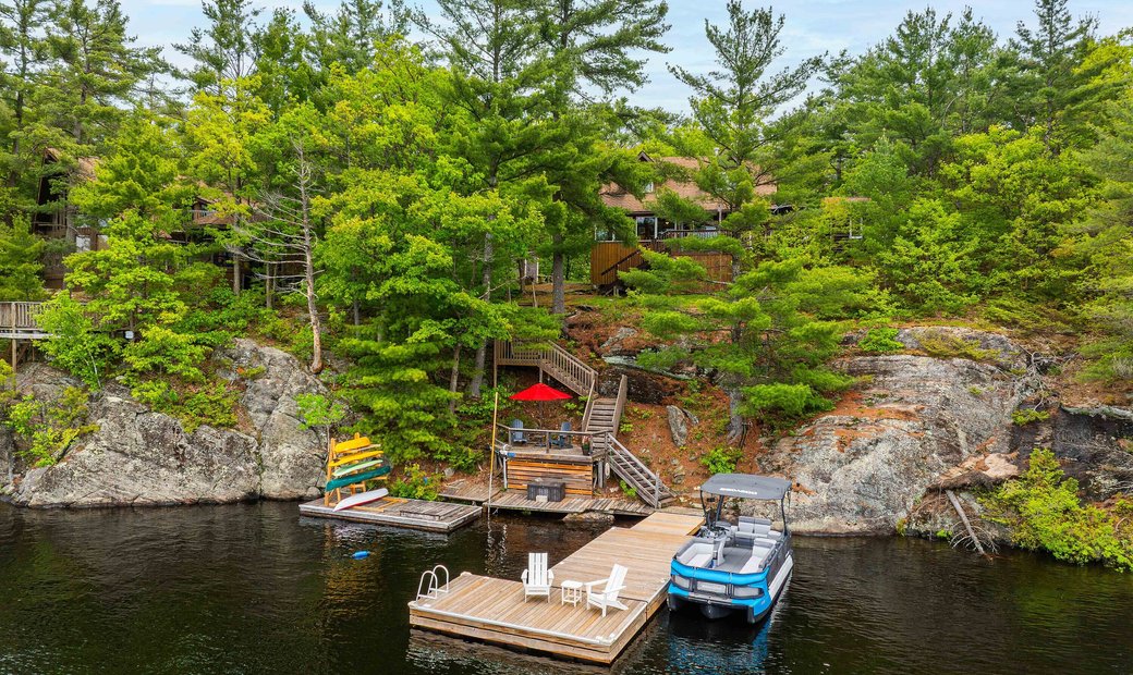 Peaceful Grants Bay On Kahshe Dans Gravenhurst, Ontario, Canada à ...