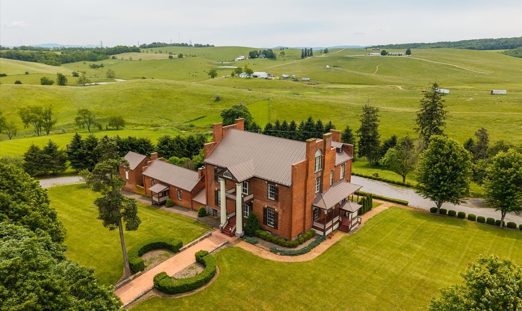 Mansion At Fort Chiswell In Fort Chiswell, Virginia, United States For ...