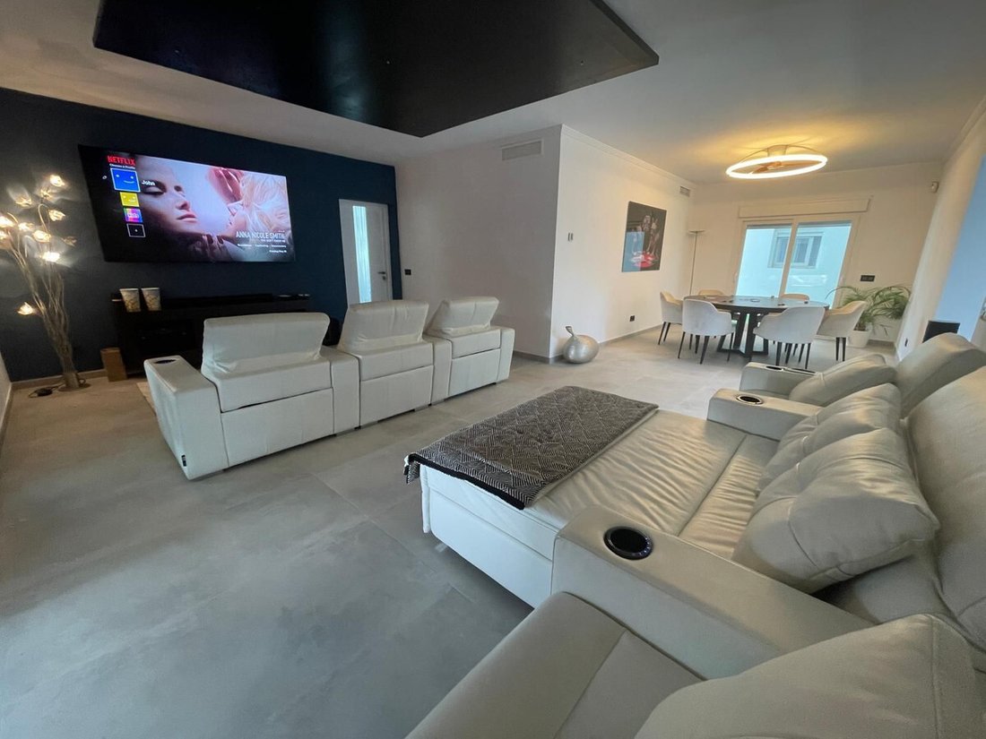 Large Modern Luxury Villa Situated On Spacious In Estepona, Andalusia, Spain For Sale (15737621)