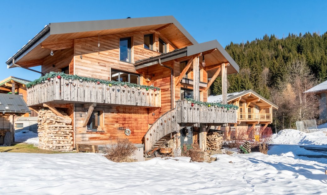 Large Detached Chalet With Land And In Les Gets, Auvergne Rhône Alpes ...