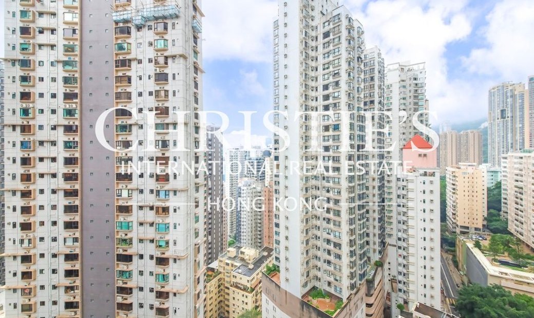 Cliffview Mansion Block C E In Hong Kong, Hong Kong For Sale (15436452)