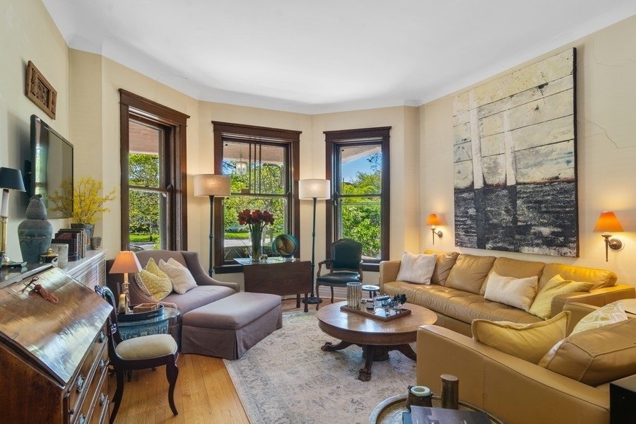 Multi Unit Chicago United States In Chicago, Illinois, United States ...