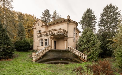 Luxury houses with garden for sale in Černošice, Central Bohemian ...