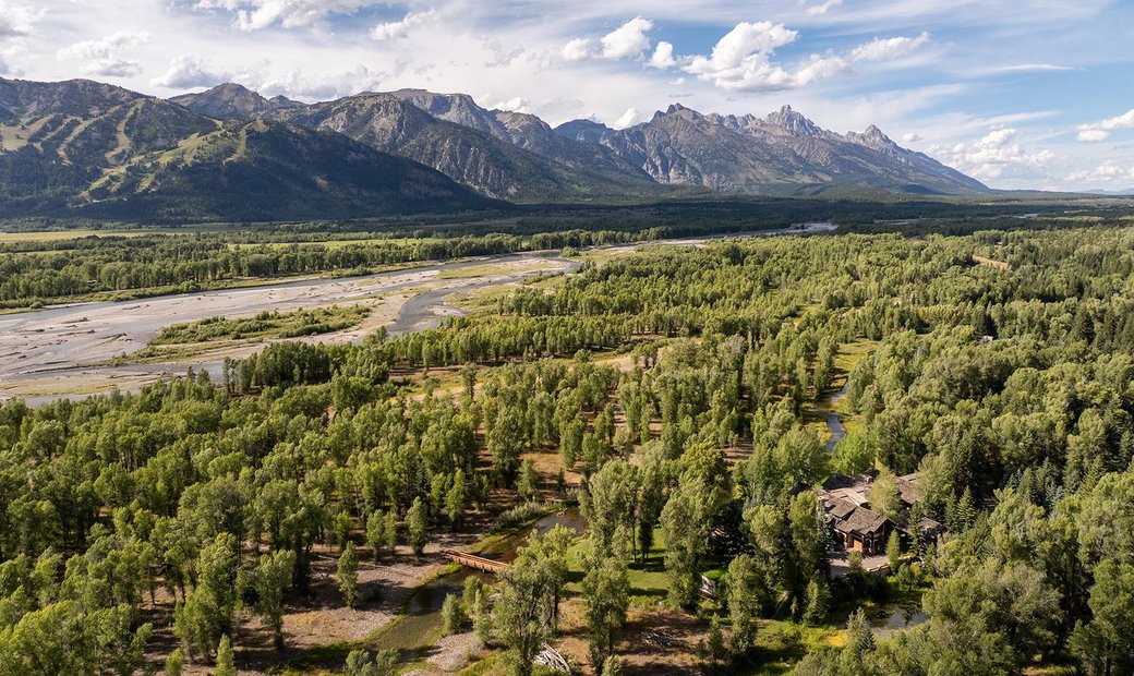 Antelope Trails Ranch | Sanctuary On The In Jackson, Wyoming, United ...