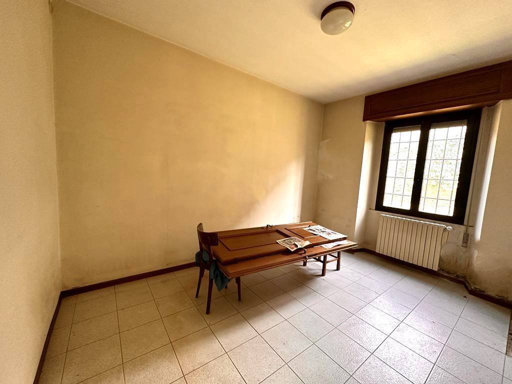Charming Free Standing House Divided Into 2 In Colico Piano, Lombardy ...