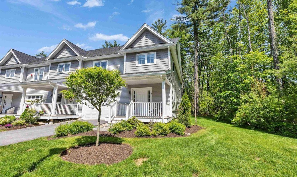 3 Bedrooms Single Family Detached In Manchester, New Hampshire, United ...