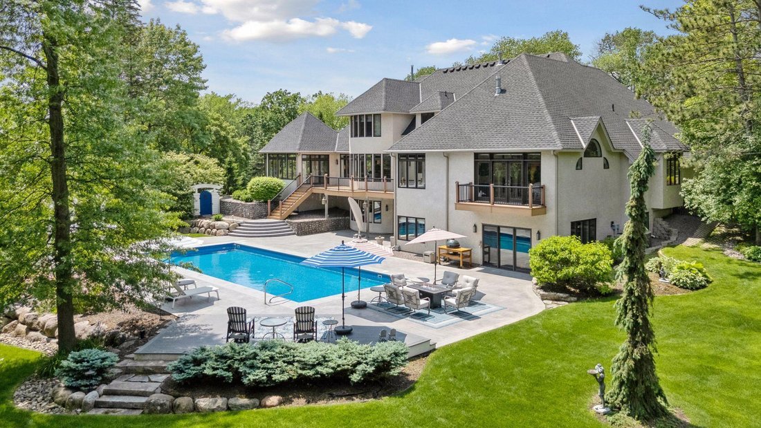 5 Bedrooms Single Family In Inver Grove Heights, Minnesota, United ...