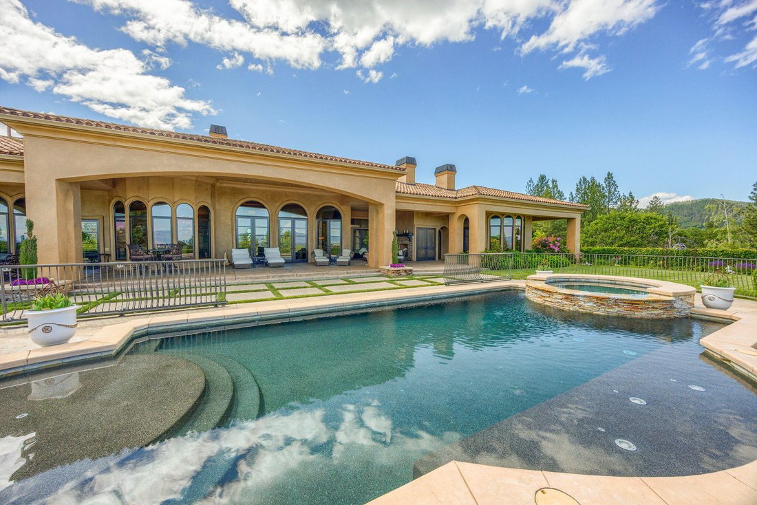 Masterpiece Of Art In Southern Oregon In Applegate, Oregon, United ...
