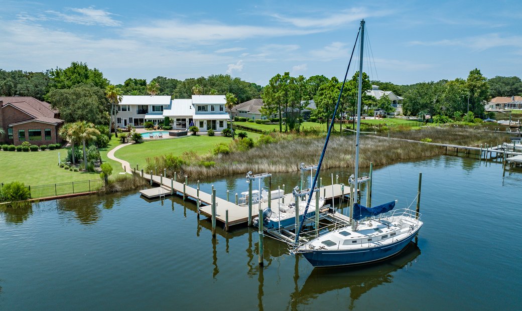 Indian Bayou Estate With Bay Views In Destin, In Destin, Florida ...