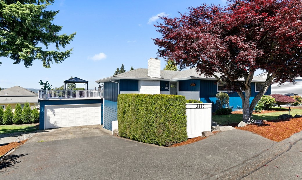 3415 Garden Ave N In Newcastle, Washington, United States For Sale ...