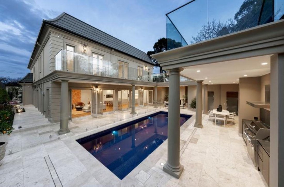 Grand 5 Bed Architect Designed Luxury Home In Deepdene, Victoria ...