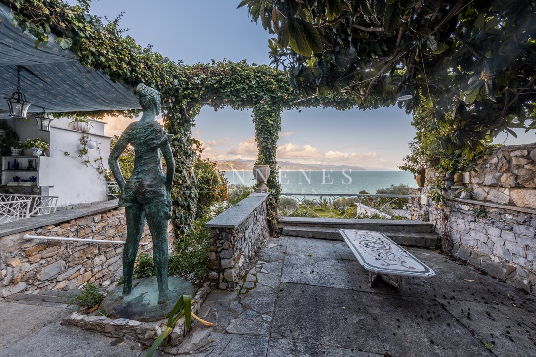 Moderna Dimora Di Grande Charme A Santa Margherita In Pedale, Liguria ...