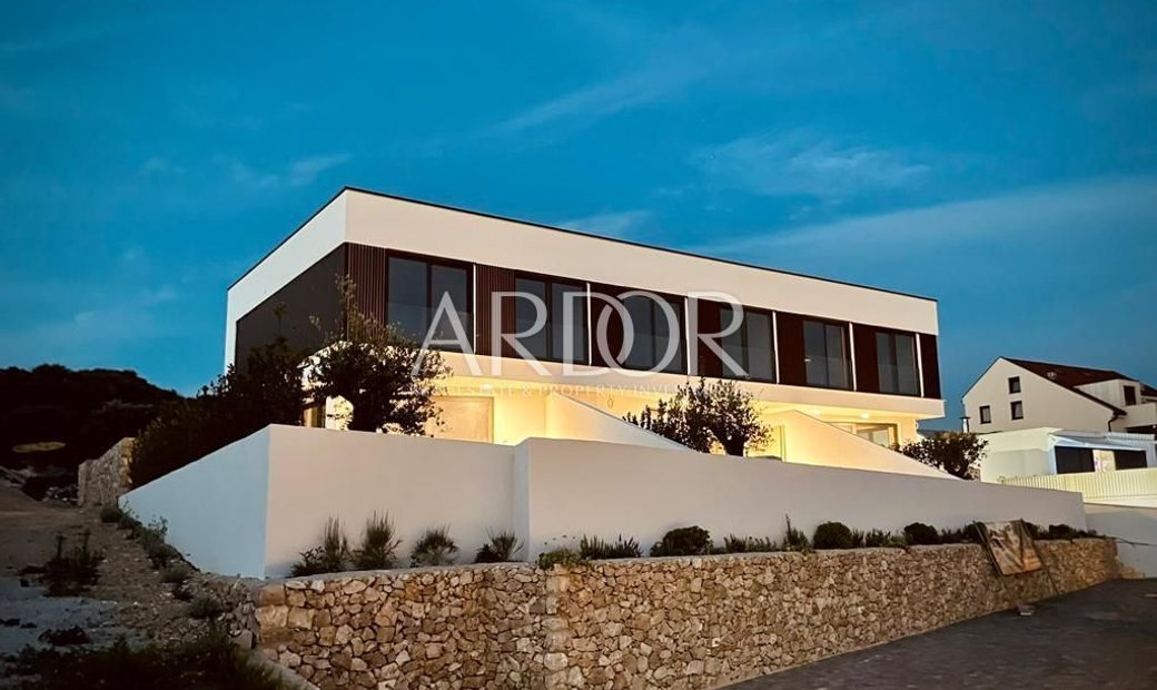 Apartment Mandre, Kolan, 130m2 In Kolan, Croatia For Sale (15767670)