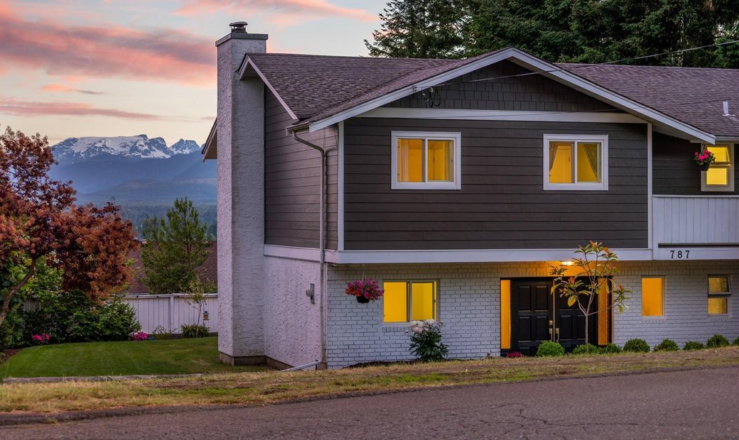 Courtenay Residential In Courtenay, Canada For Sale (15765793)