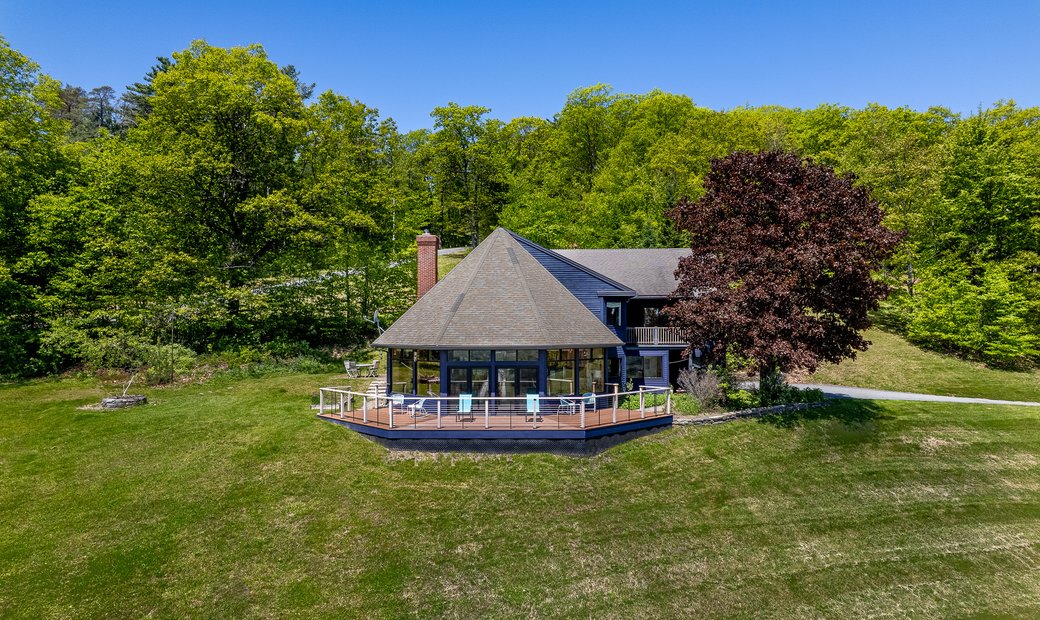 122 Coachman's Way In Hartford, Vermont, United States For Sale (15769897)