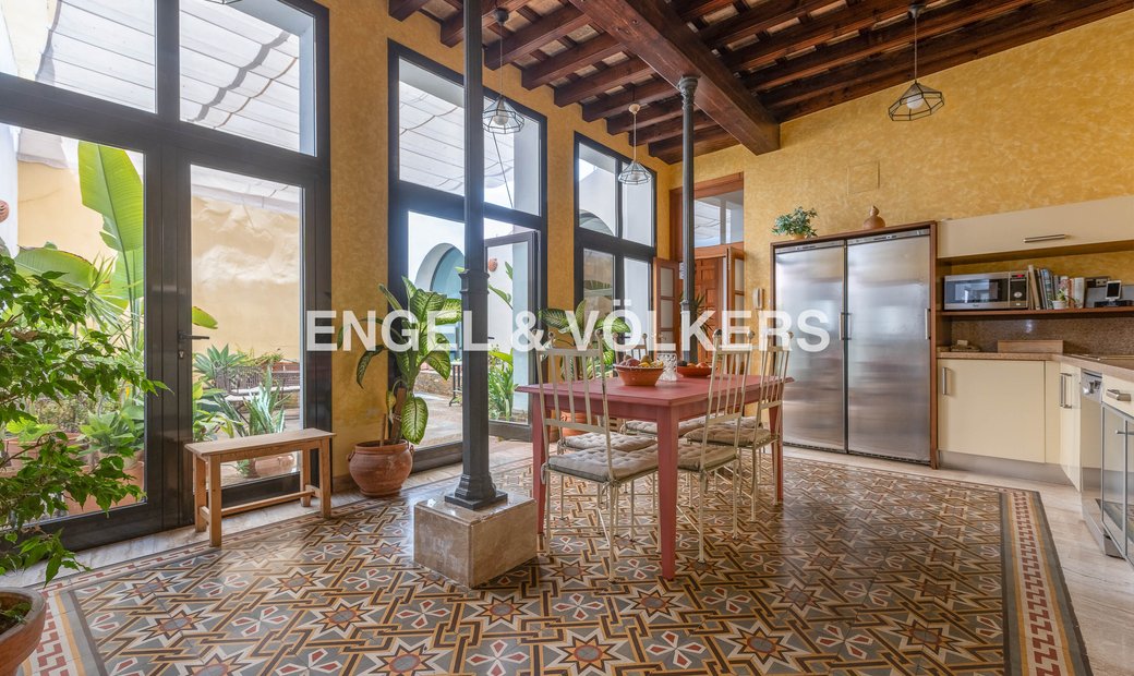 18 Th Century Manor House Renovated In The Port Of Santa María ...