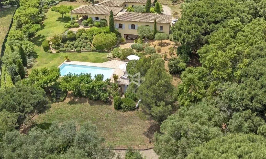 Gigaro Beach On Foot – In La Croix Valmer, Provence Alpes Côte D'azur ...