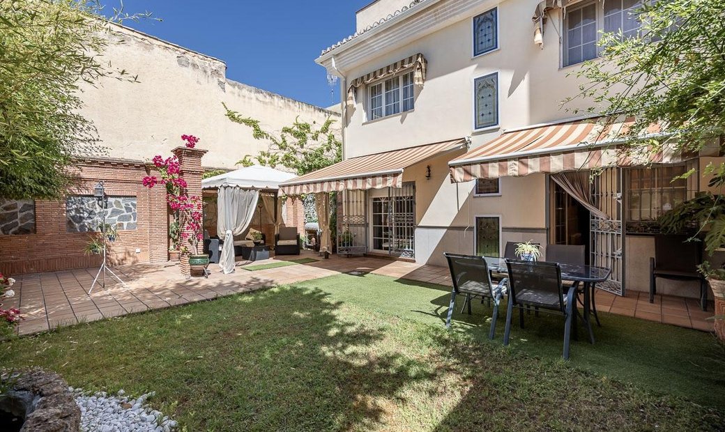 Granada House In Beiro, Granada, Spain For Sale (15771584)