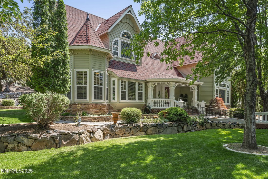 Wonderful Victorian Inspired Custom Home In In Reno, Nevada, United ...