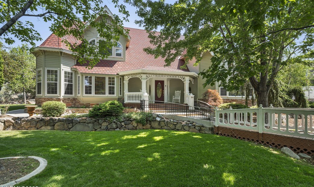 Wonderful Victorian Inspired Custom Home In In Reno, Nevada, United ...
