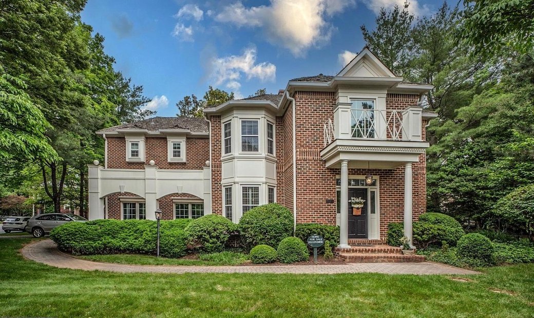 Exquisite Beautifully Updated Home In Bethesda, Maryland, United States ...