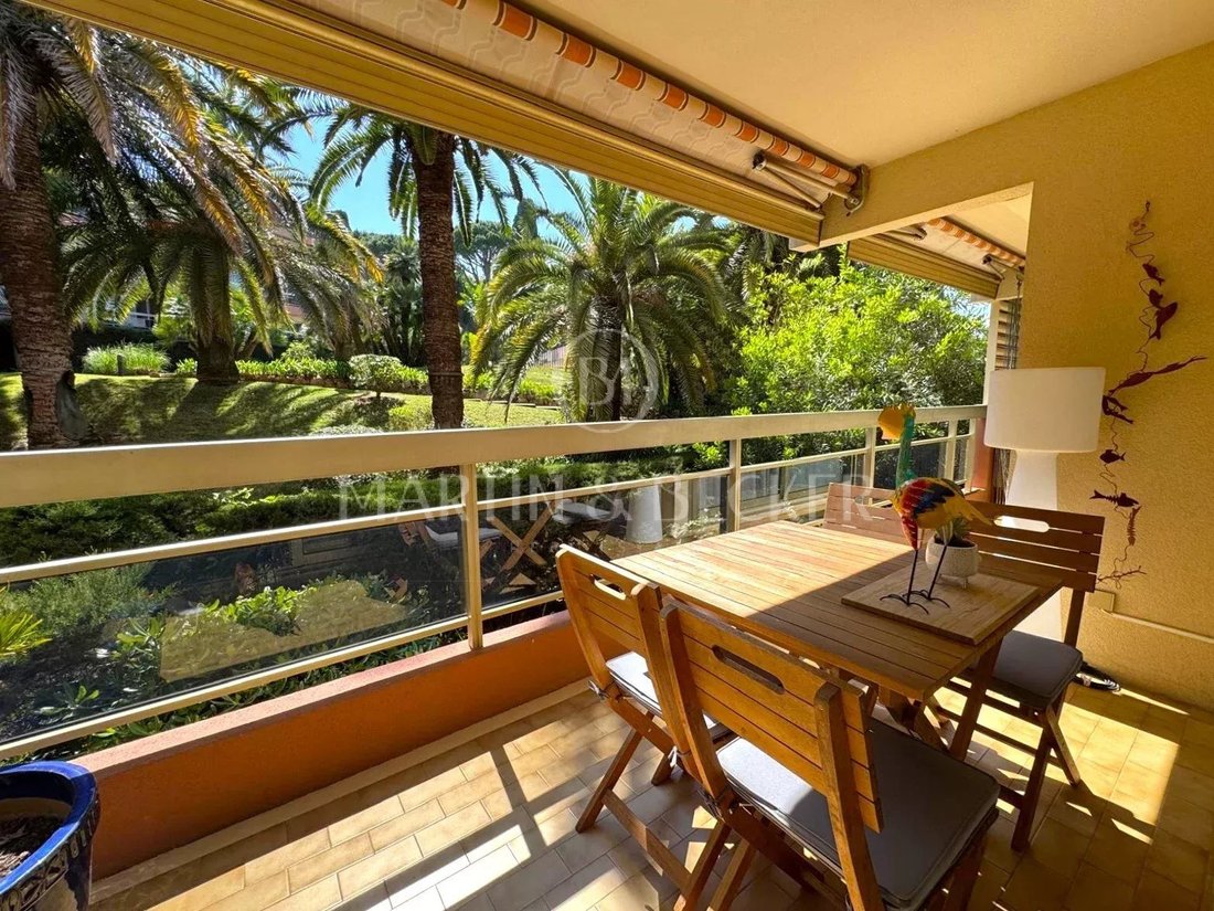 Nice Apartment In Nice, Provence Alpes Côte D'azur, France For Sale ...