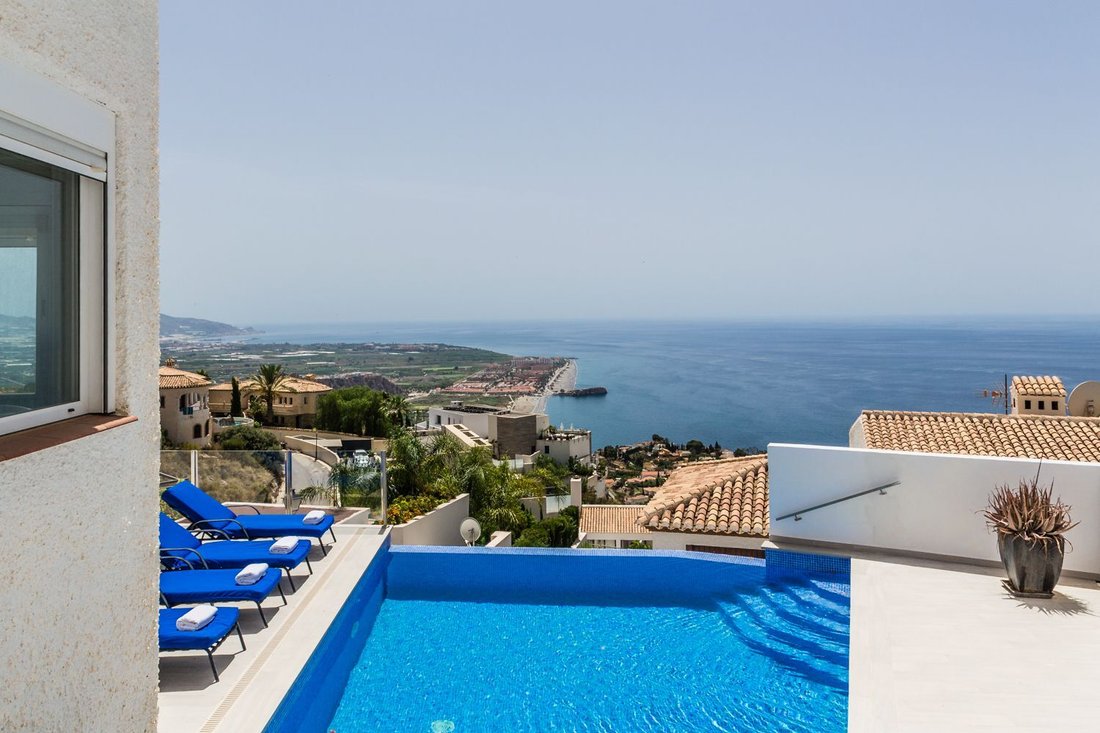 Chalet Venta Granada In Salobrena, Andalusia, Spain For Sale (15760514)