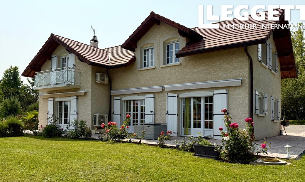Magnificent Family Home With Swimming In Messery, Auvergne Rhône Alpes ...
