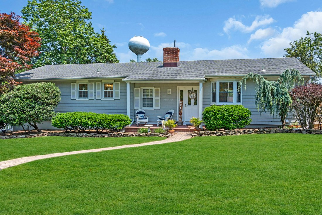 Beautifully Renovated Ranch Home In Brielle, New Jersey, United States ...