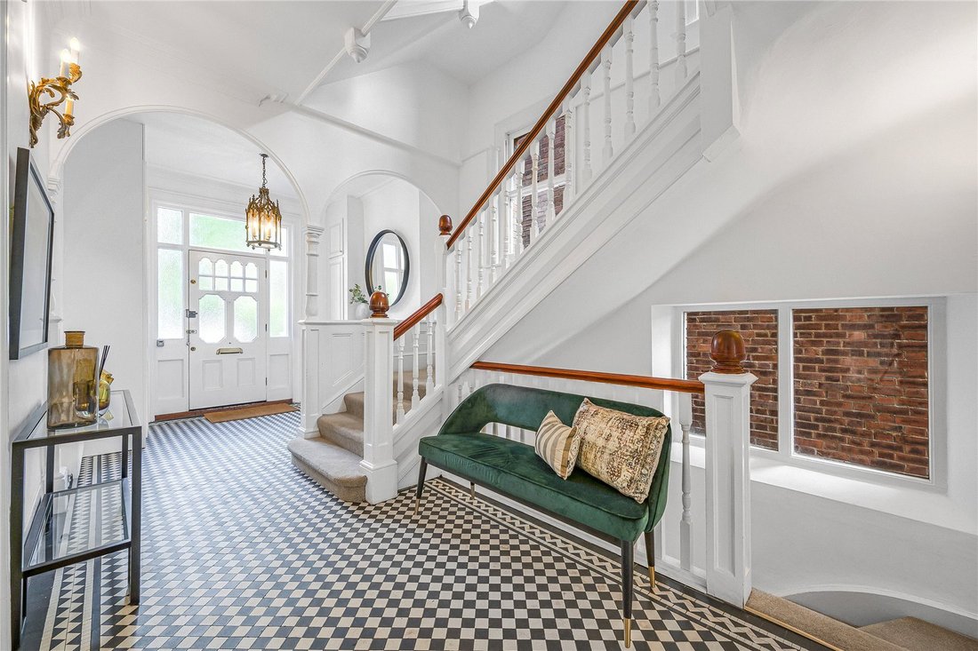 Frognal Lane, London In London, England, United Kingdom For Sale (15523777)