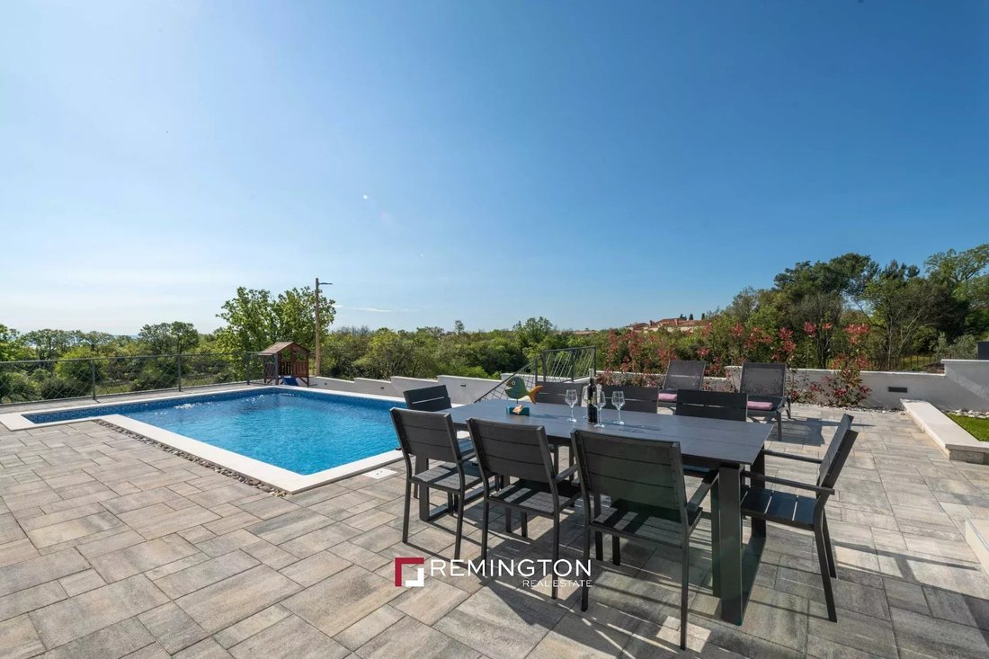 Sale House Pula In Krnica, Istria County, Croatia For Sale (14440813)