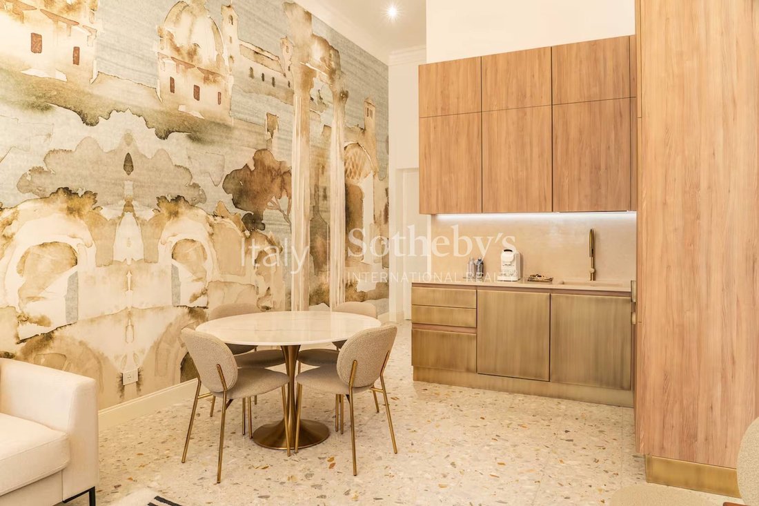 Exclusive Apartment In The Heart Of Rome In Rome, Lazio, Italy For Rent ...