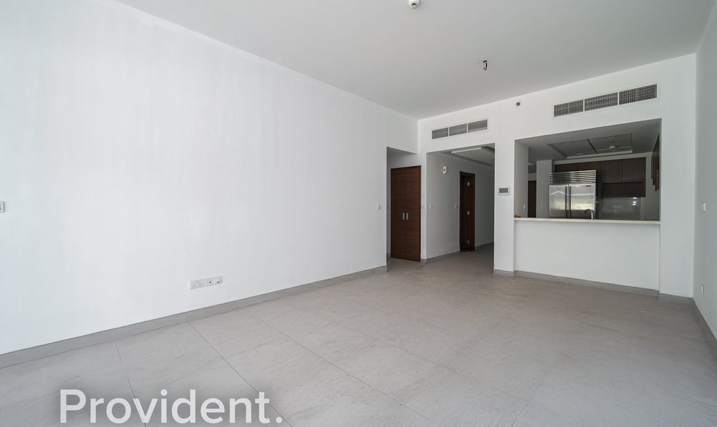 Vacant Unit | Spacious Layout | En Dubái, Dubái, Emiratos árabes Unidos ...