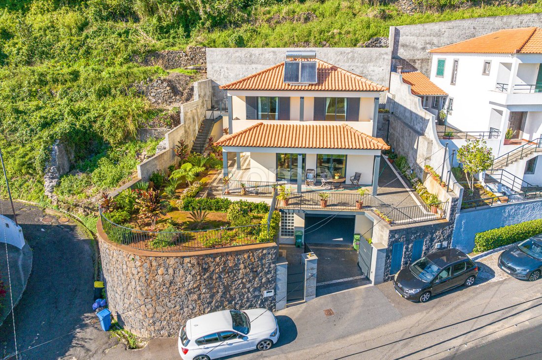 Funchal House In Imaculado Coracao De Maria, Madeira, Portugal For Sale ...