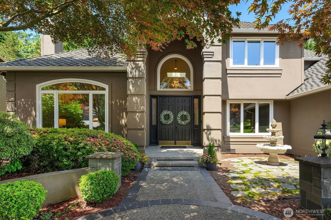 Elegant Gem In Coveted Beaver Lakes In Sammamish, Washington, United ...
