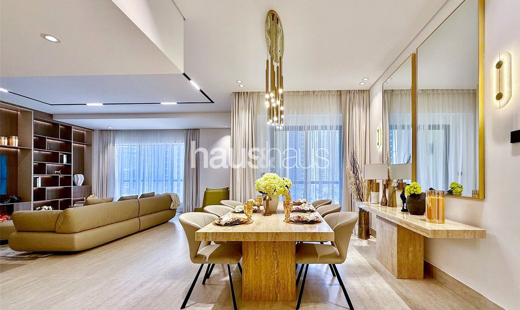 Fully Upgraded | Furnished | High Spec In Dubai, Dubai, United Arab ...